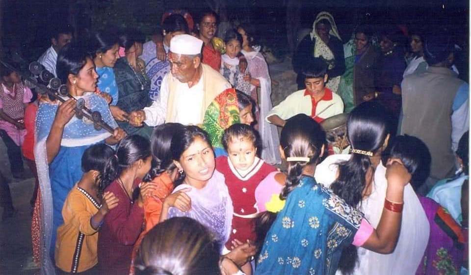 सूर्य संस्कृति की पहचान से जुड़ा स्याल्दे-बिखौती मेला - Himantar ...